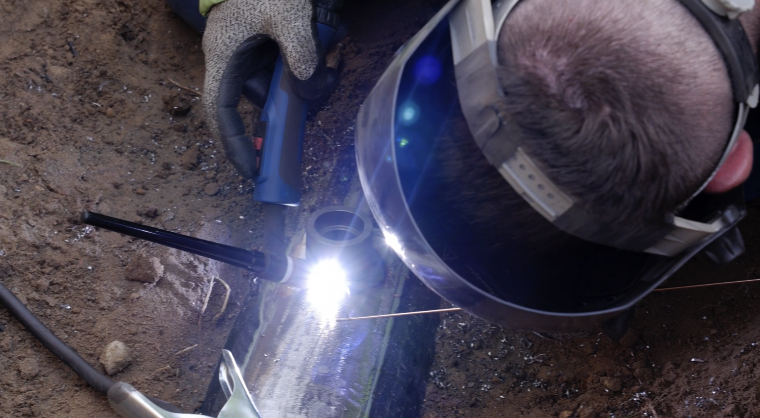 Real-time detection of mechanical impact on buried pipelines - Spade ...